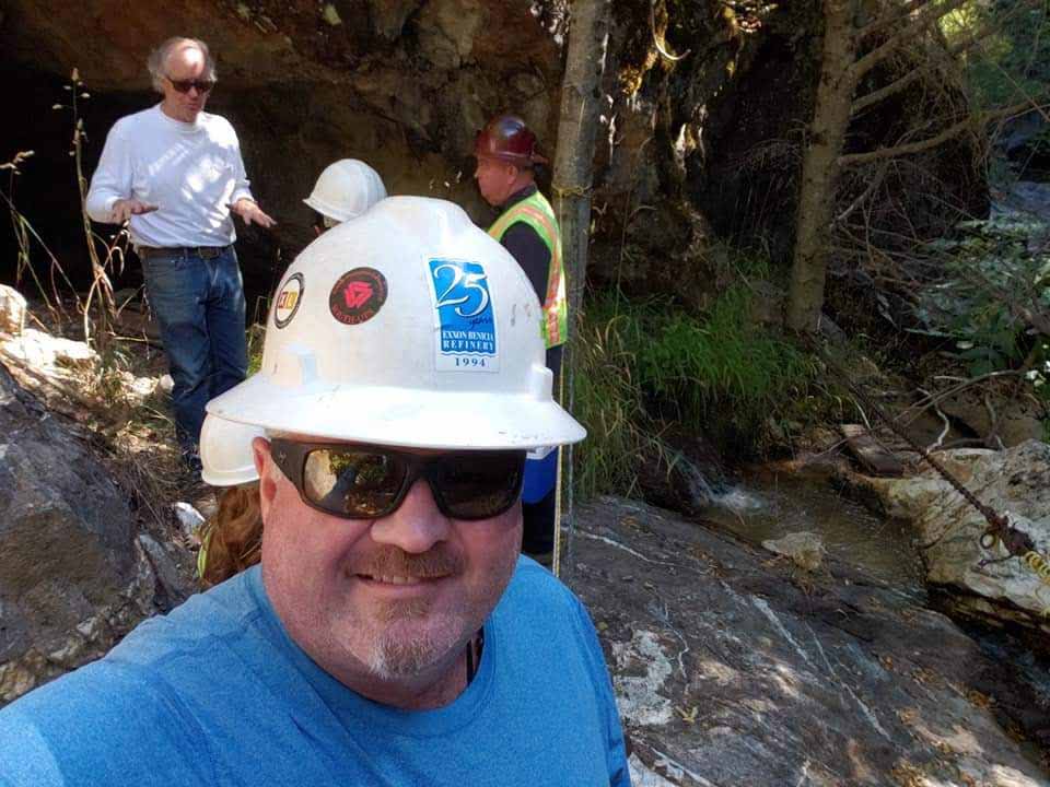 Crazy-Horse-Saloon-and-Grill